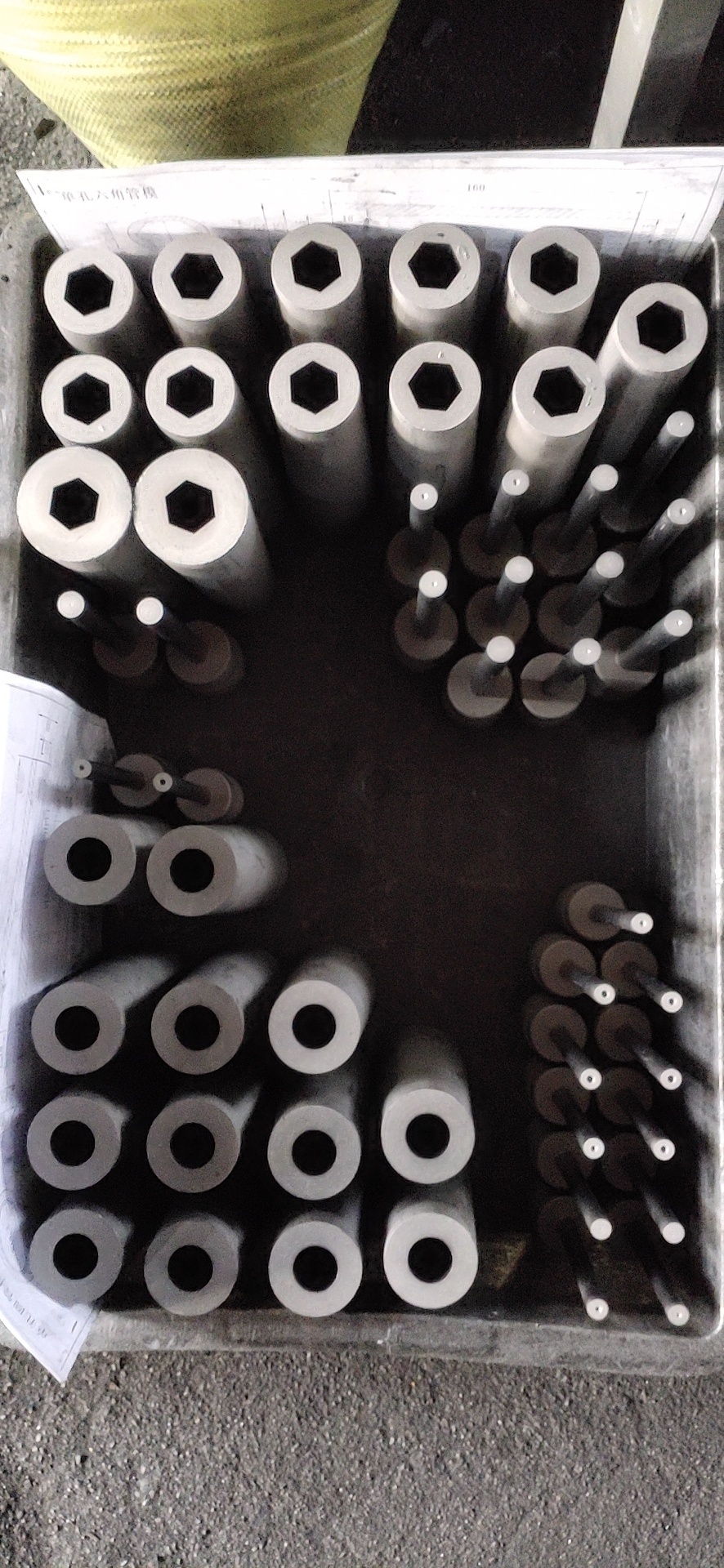 Hexagonal Round Customized Density 1.85-1.89g/cm3 Graphite Mold for Casting