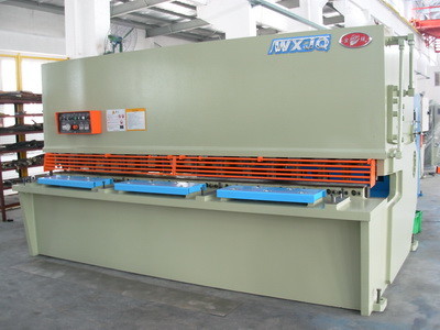 Quality Foot Operated Guillotine For Metal Cutting , Mechanical Guillotine Shear for sale
