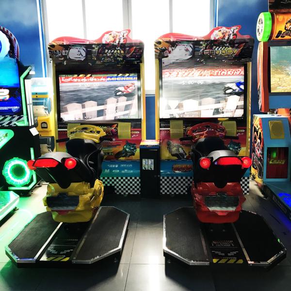 Quality Enjoyable 42LCD MANX TT Superbike Arcade Machine For Games Mall for sale
