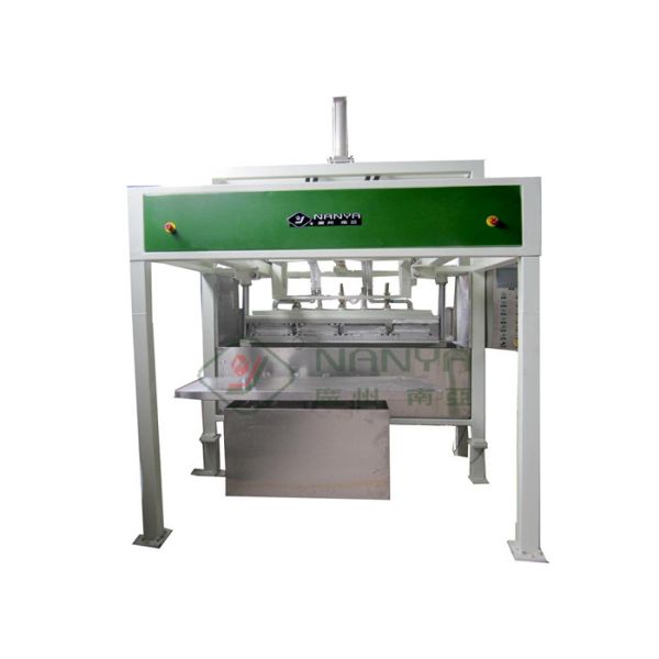 Quality Waste Paper Pulp Molding Egg Tray / Carton / Box Making Machine with A Drying for sale