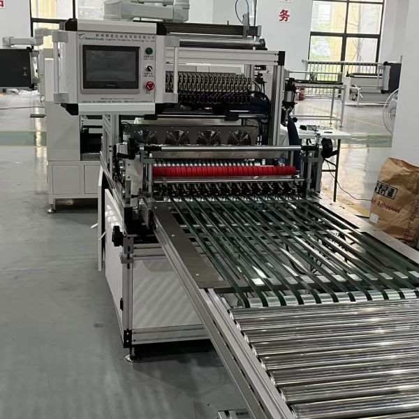 Quality Glass Fiber Paper Pleating Machine Line Replacing Glue Line for sale
