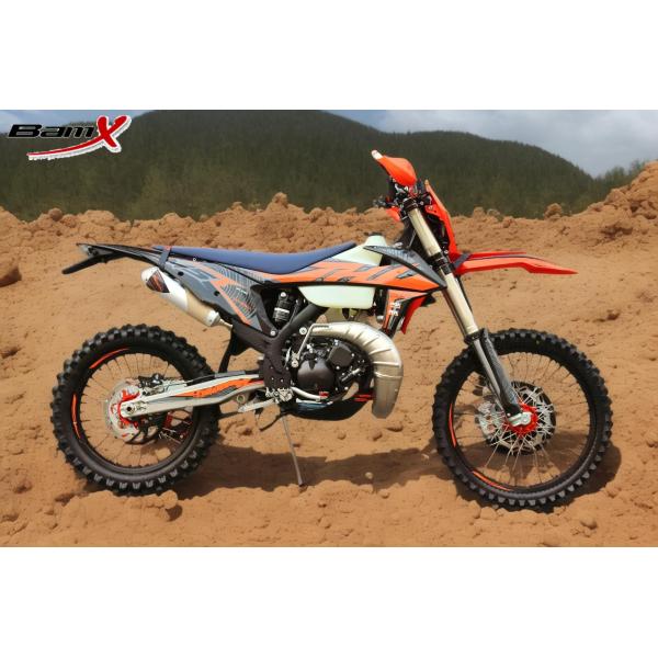 Quality Water Cooling Chain Drive Dual Purpose Bike with 200-250cc Engine Displacement for sale