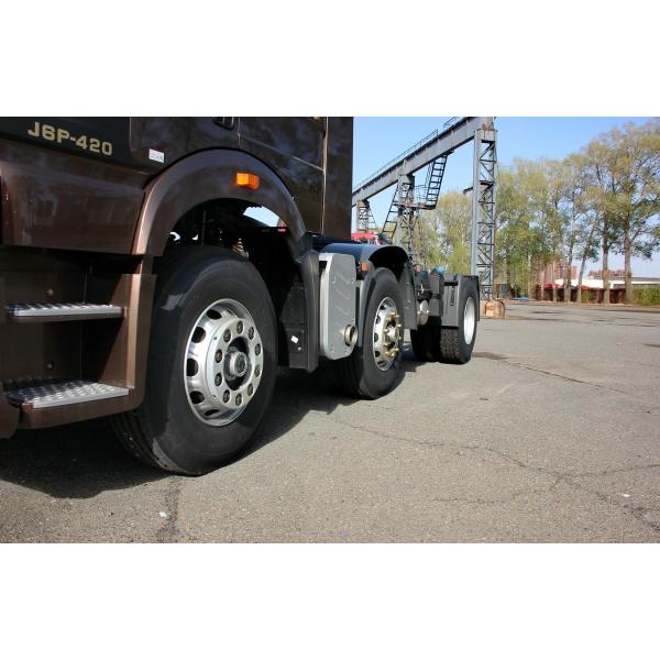 Quality Faw J6p Dump Truck 420 HP Tractor 6X2 for sale