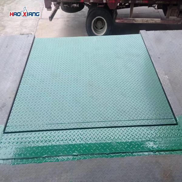 Quality Unloading Hydraulic Dock Plate 20 Ton Dock Leveling Bridge for sale
