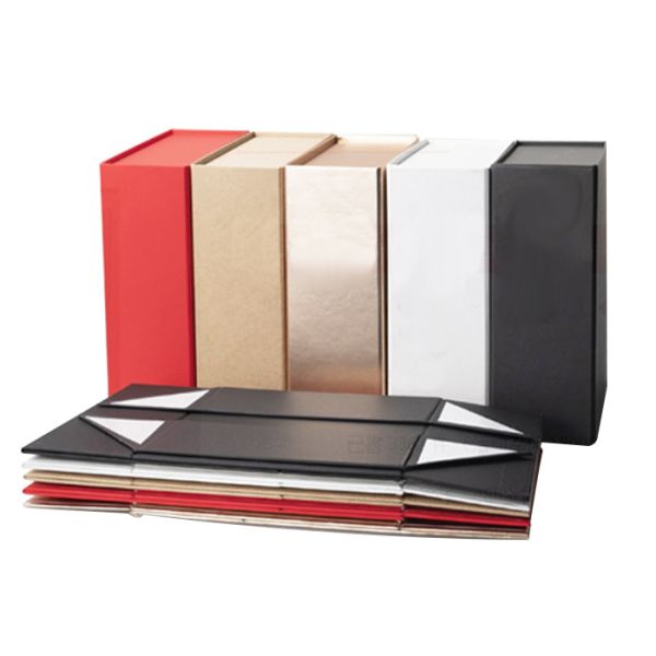 Quality Flat Folding Gift Box With Magnetic Lid 4C UV Lamination Embossing Stamping for sale