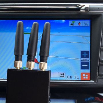 Quality Handheld GPS Signal Jammer Cell Phone Blocker 3 Antenna Durable For GSM for sale