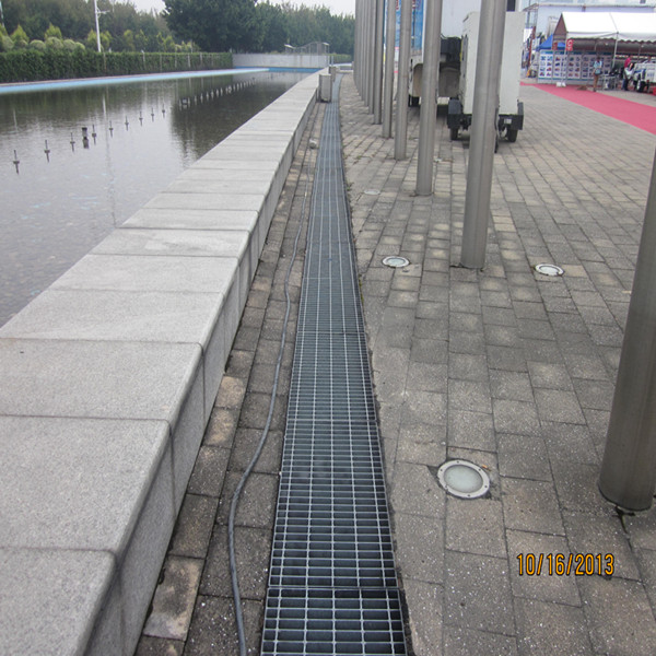 Silver Steel Grating Drain Cover