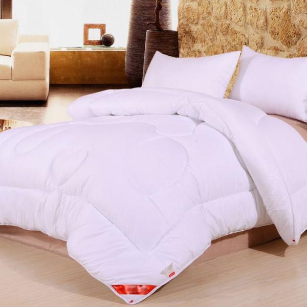 Quality 10% Duck Down Luxury Hotel Quilts Customized With Durable Construction for sale
