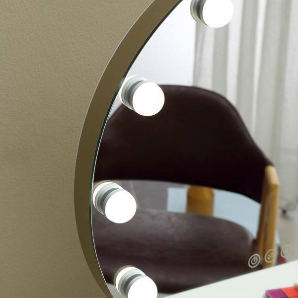 Quality Silver Finishing Makeup Mirror With LED Light Luxury Gold Customizable for sale