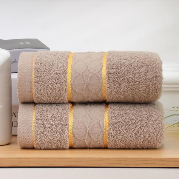 Quality Soft and Comfortable 100% Cotton Bath Towel 110g for a Luxurious Bathing for sale