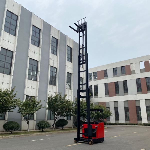Quality Seat type for large capacity 6m lifting height reach stacker trucks for sale