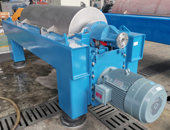 Quality LW350 Appr 3200r/min Two Phase Separator Decanter Centrifuge For Centrifugal Dewatering for sale