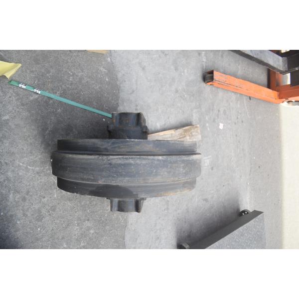 Quality Parts Undercarriage R210-7 Excavator Idler 12 Months Warranty for sale