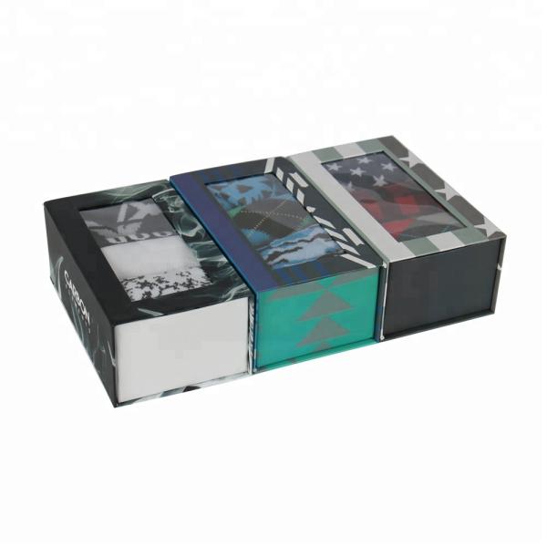 Quality High Quality Christmas Custom Magnetic Close Paper Gift 3 Set Socks Packaging for sale