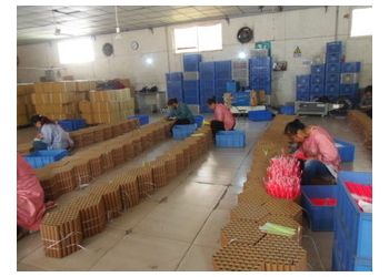 China Factory - Xinzheng All Stars Glow Toy Factory