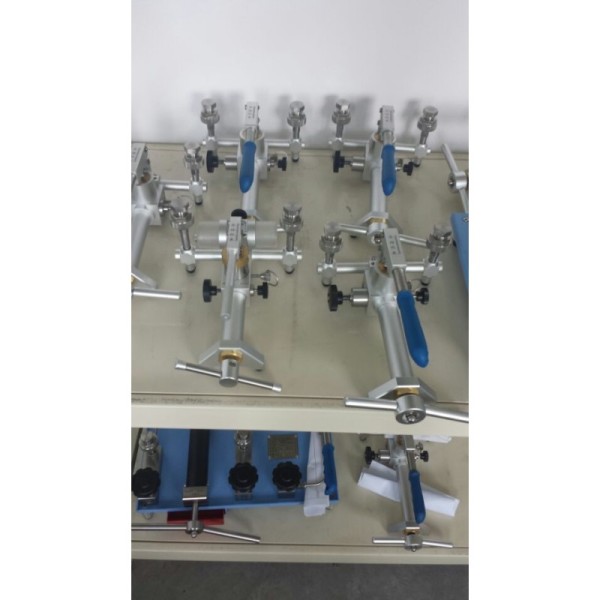 Quality Stainless Steel Portable Pneumatic Pressure Calibration Pump for sale