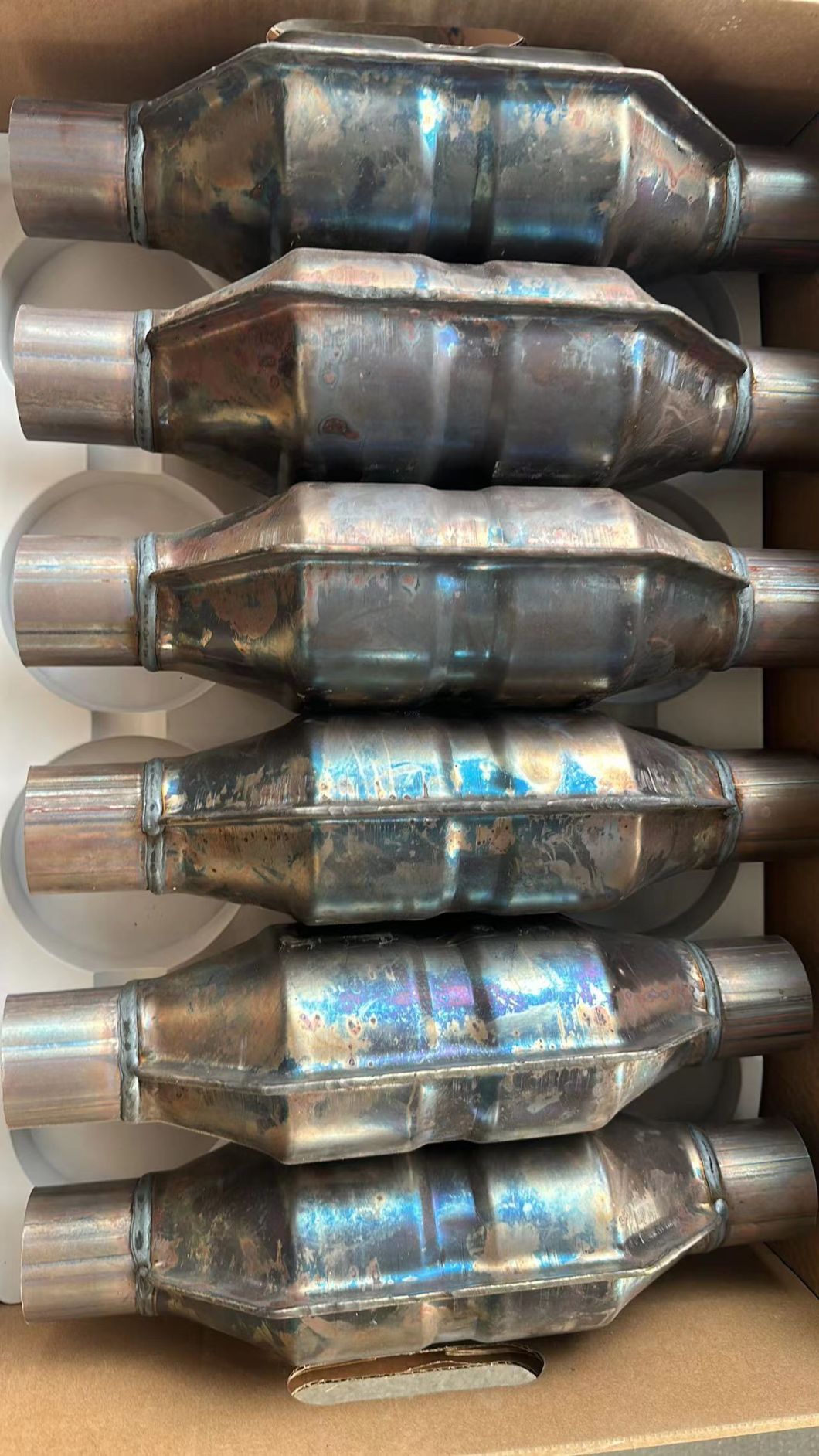 Custom Made Any Universal Catalytic Convetrer for Any Car