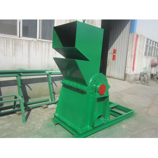 Quality Industrial Crusher with High Manganese Steel Hammer Head for 10-50mm Output Size and Up To 500mm Feed Size for sale