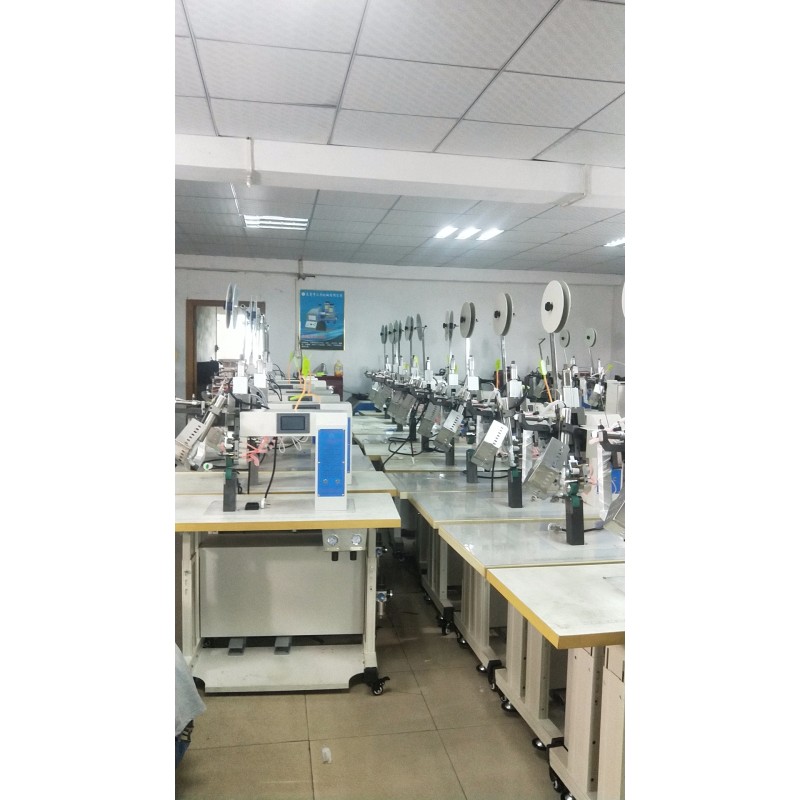 Touch Screen Heat Sealing Machine side view