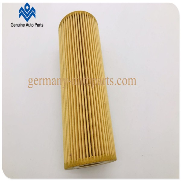 Quality Auto Fuel Pump Parts Oil Filter For Audi A5 Oem Part Number 06E 115 562 for sale