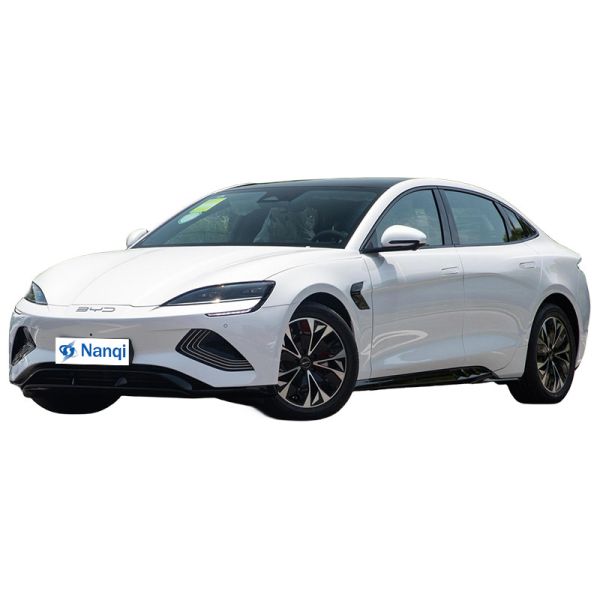 Quality Mid Size BYD Seal Electric Car 4 Door 5 Seater 180Km/H LFP Battery for sale