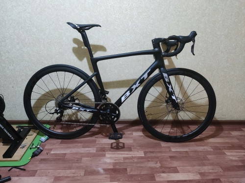 Quality 700C Fully Hidden Cable Road Bikes Full Carbon Fiber for sale