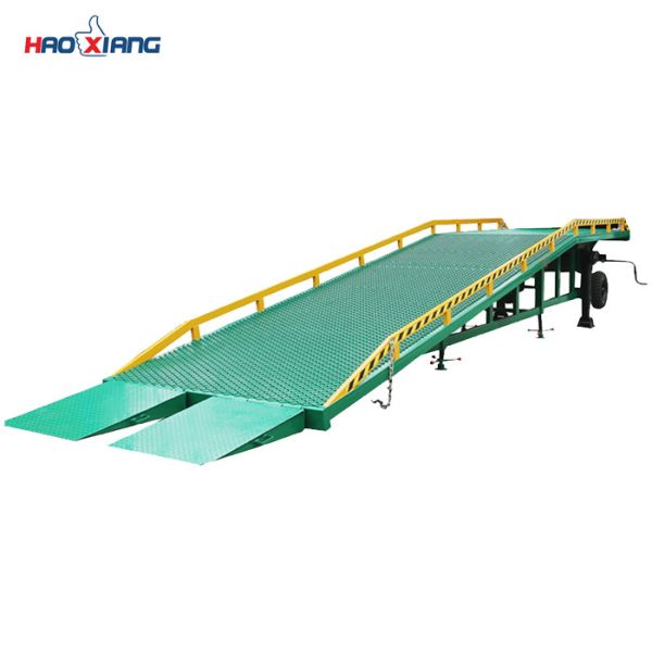 Quality Loading And Unloading Portable Dock Ramp Green Portable Steel Ramps for sale
