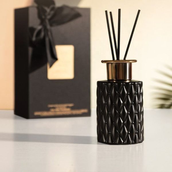Quality Home Decorative Reed Diffuser Bottle 50ml Hexagon Aromatherapy Glass Bottles for sale
