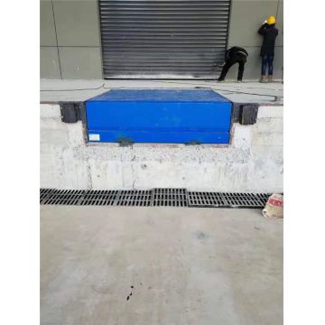 Quality 2000×2500mm Hydraulic Dock Levelers Hydraulic Loading Platform Custom Color for sale