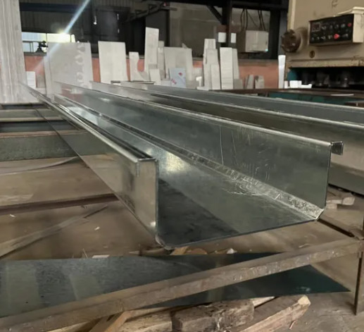 Quality Durable Versatile Concrete Retaining Wall Sleeper Molds With Customizable for sale