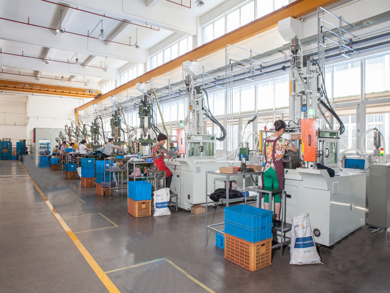 100T Vertical C Frame led bulb plastic housing Injection molding making machinery price LC0127-08