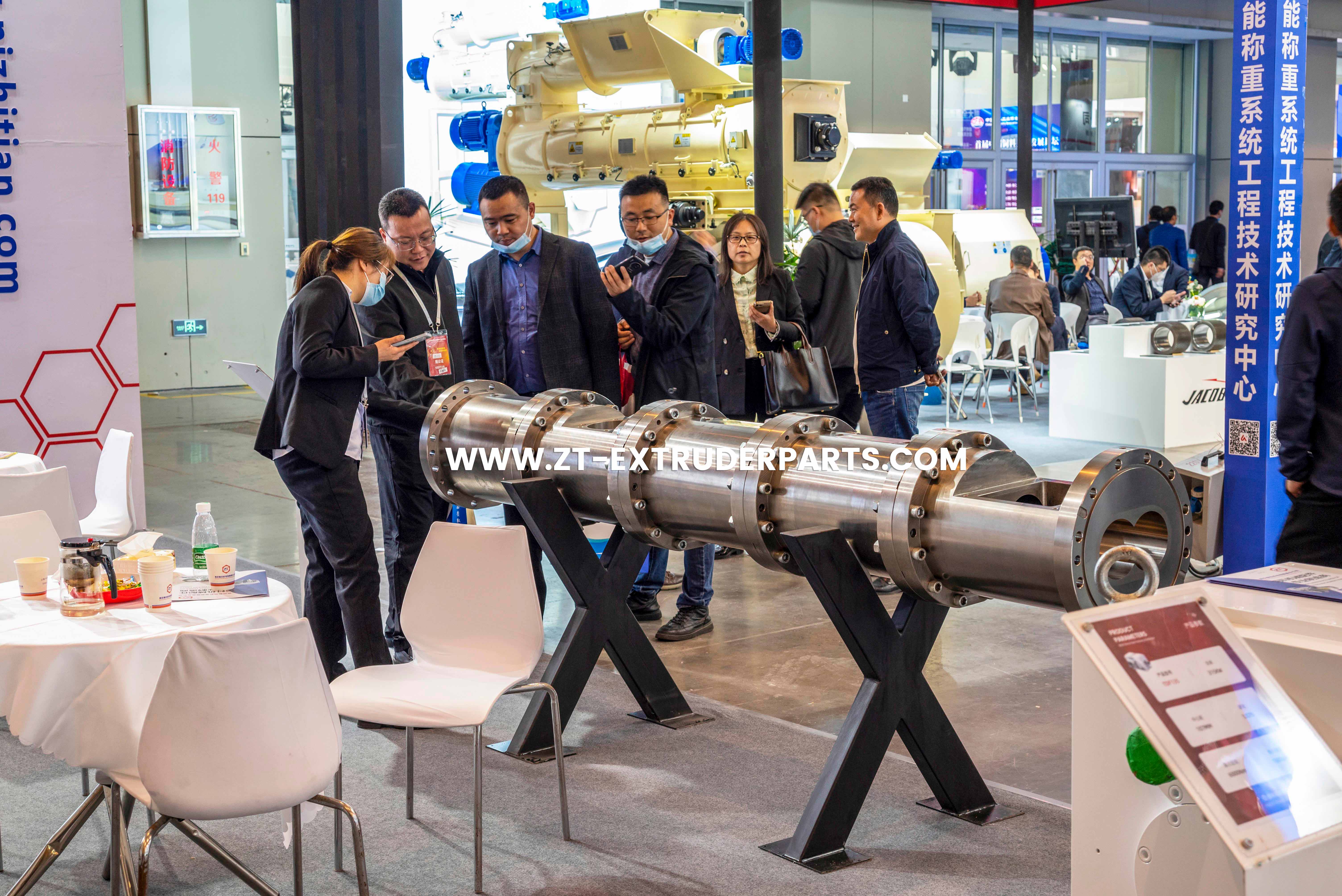 twin screw extruder barrel