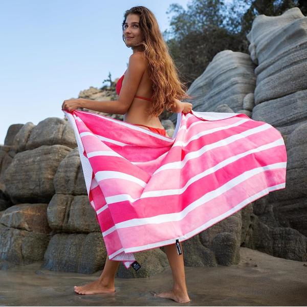 Quality ODM Microfiber Fast Drying Beach Towels 40x72 Custom Digital Printing for sale