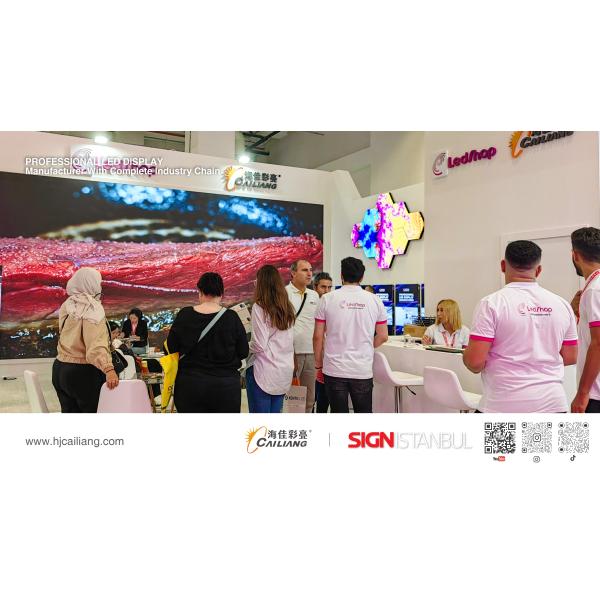Quality Indoor P2.5 LED Screen LED Module SMD1515 2/4K High Resolution Panel Size 320 for sale