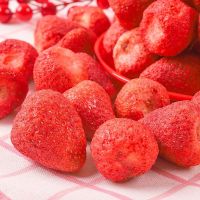 Quality Fresh Ingredients Crispy And Delicious Freeze-Dried Strawberries for sale