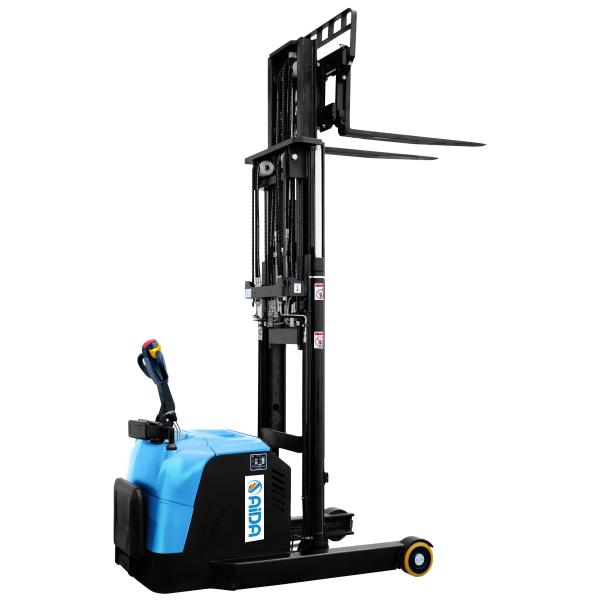 Quality Battery Powered Pallet Electric Reach Trucks 5T Standing Operating for sale