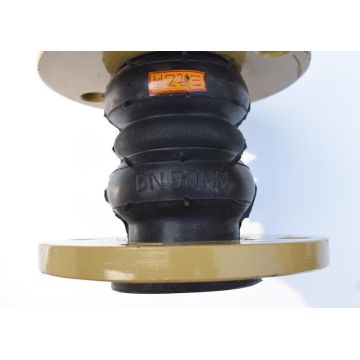 Quality NBR Rubber Bellows Expansion Joints , Plumbing Expansion Joint Easy Maintainence for sale