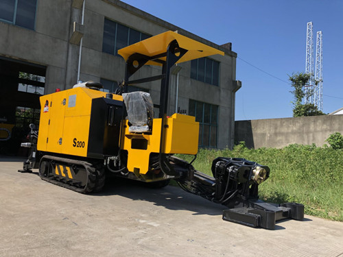 Quality Powerful Horizontal Directional Drilling Machine Fast Travelling And Tracking for sale