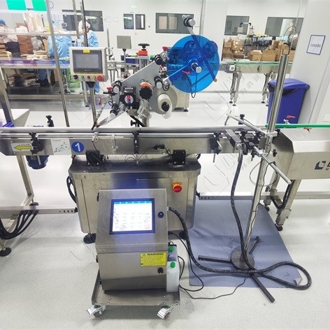 Quality Automatic Plane Automatic Labeling Machine For Egg Carton for sale