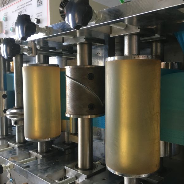 Quality 170pcs/Min Plastic Medical Disposable Head Cap Making Machine for sale