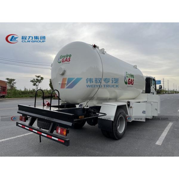 Quality Sinotruk HOWO 4x2 15m3 12m3 LPG Gas Bobtail Tanker Truck for sale