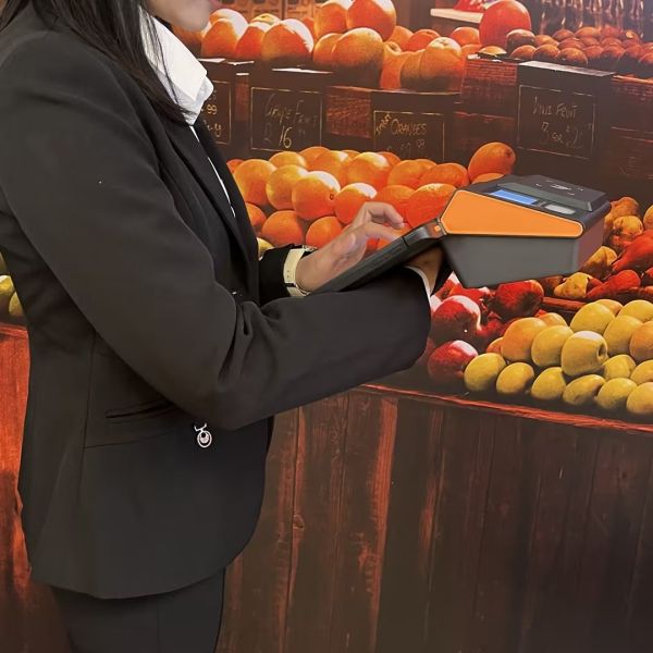 Quality Transform Your Retail Store with Android 14 Payment POS and Capacity Touch for sale