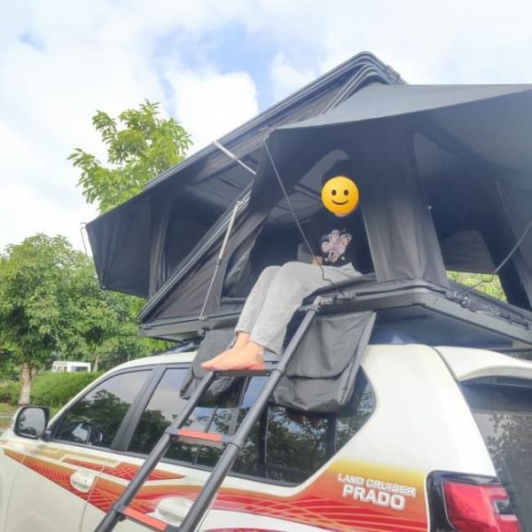 Quality Waterproof Easy Install Aluminum Rooftop Tent For 4x4 Offroad Camping for sale