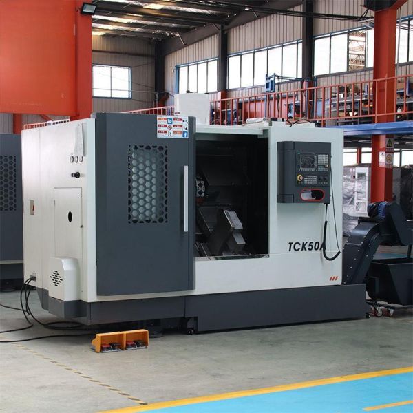 Quality 2-Axis Slant Bed CNC Lathe TCK50A-800 For Versatile Medium-Length Workpiece for sale