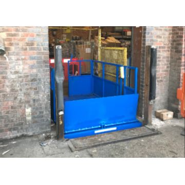 Quality Hydraulic Container Leveler 3000KG Loading Bay Lifts For Truck Loading Or for sale