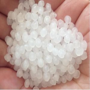 Quality Chemicals Moisture Resistant HDPE Granules Chips Injection Grade for sale