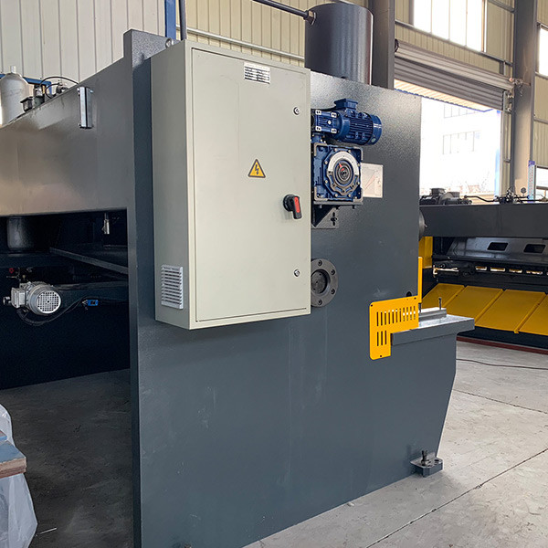 Quality Sheet Metal CNC Guillotine Shearing Machine E21s Shearing Machine Shears And for sale