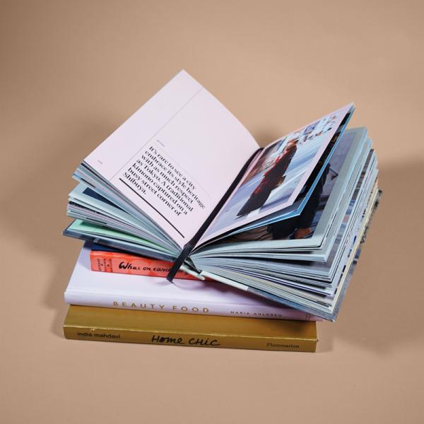 Quality C1S C2S Board Picture Book Printing Embossing Surface Finish for sale