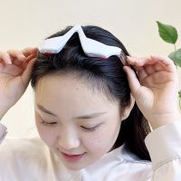 Quality 3D Vibration LED Red Light Therapy Eye Massager for Anti-aging and Dark Circle for sale