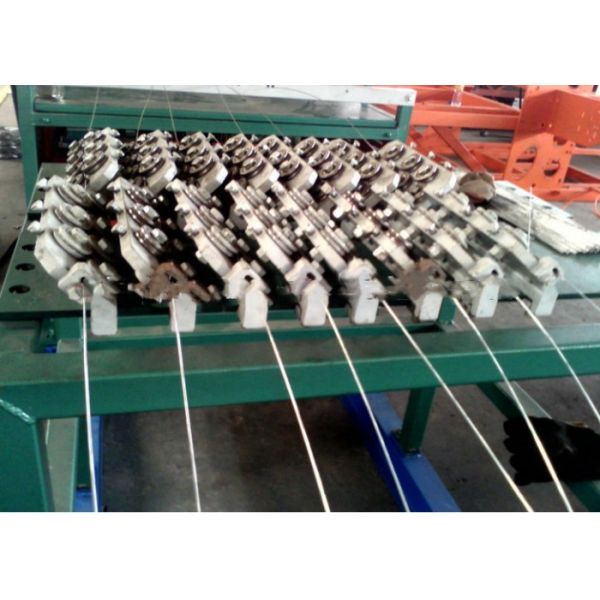 Quality Custom Brick Force Wire Mesh Making Machine , Black Wire Wire Net Making Machine for sale